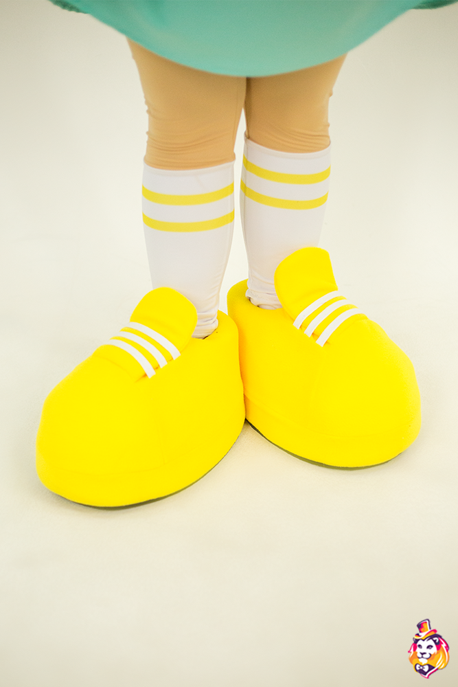 Talented girl Mascot Costume Wholesale Cheap - Buy on carnival-mascot.com